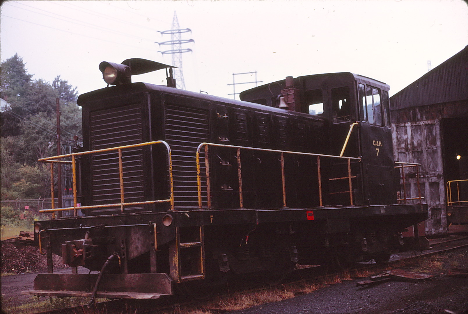 GE Off-Center Cabs