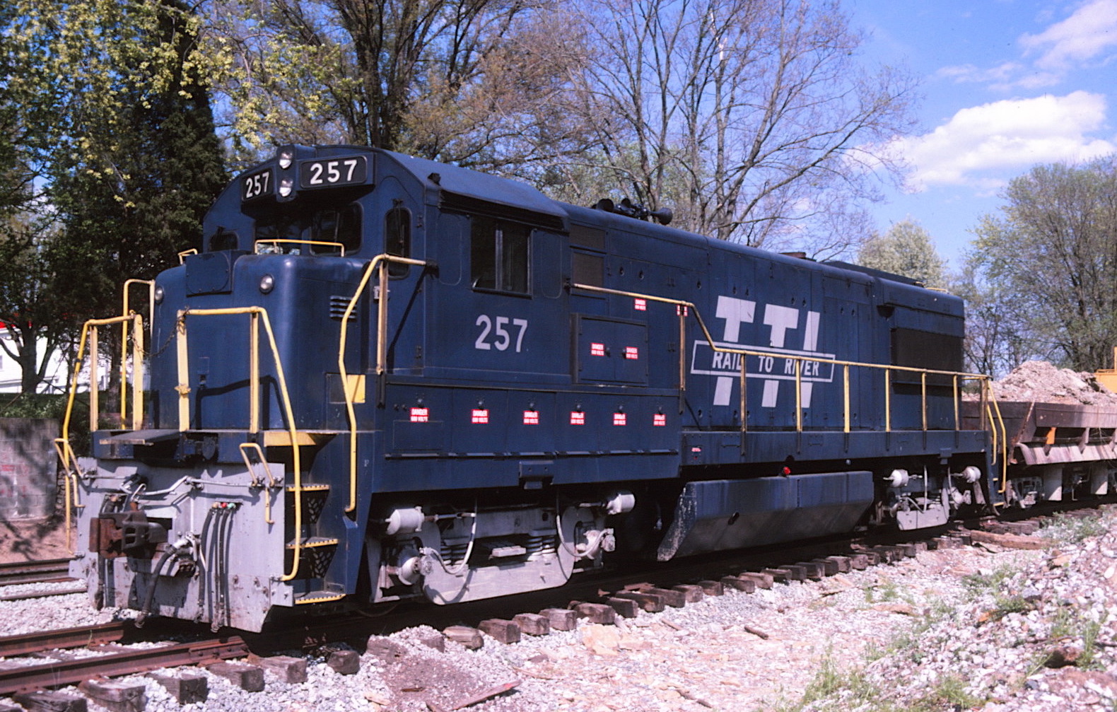 Transkentucky Transportation Inc. Locomotives