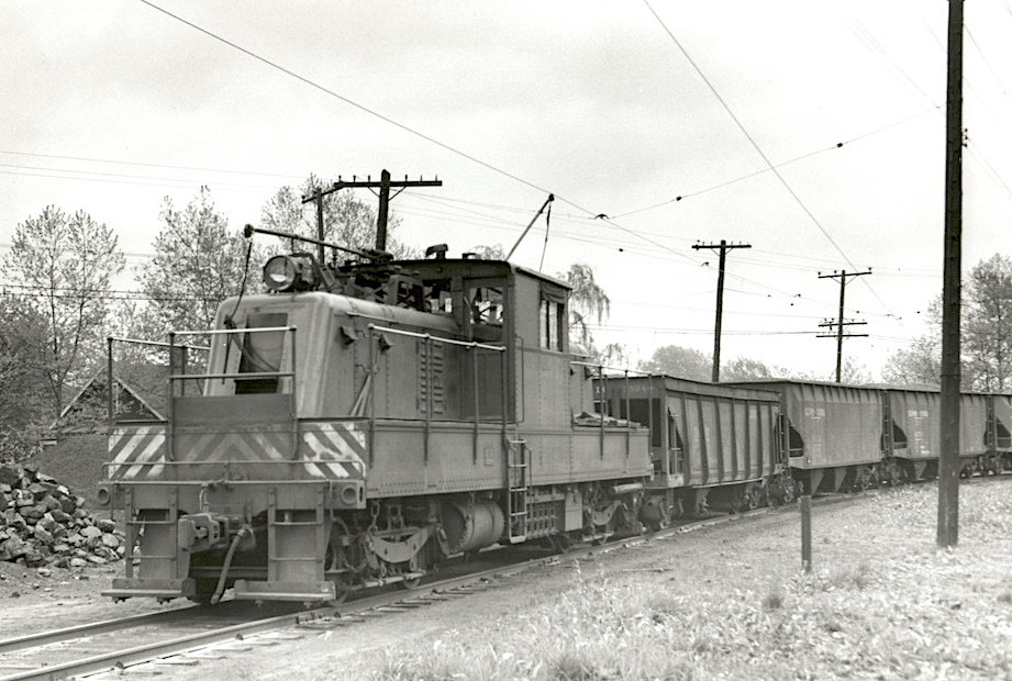 StLouis & Belville Electric Locomotives